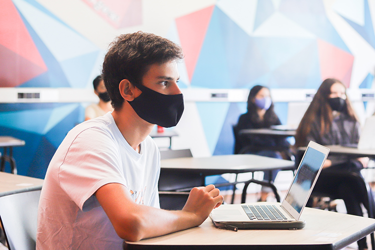 About Us - ISC | Teaching for the Future - International School of Curitiba